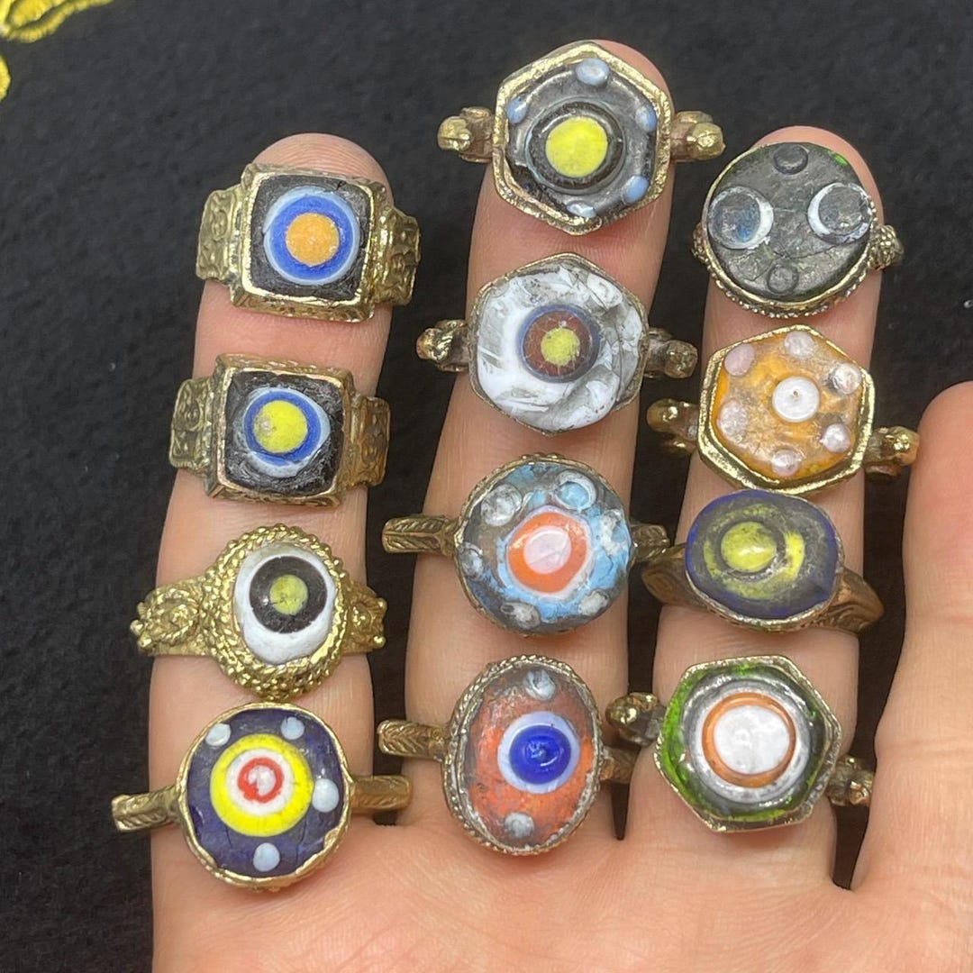 12 Ringe Ancient Near Eastern Mosaic Glass Bronze Ring: Gold Gilded ...