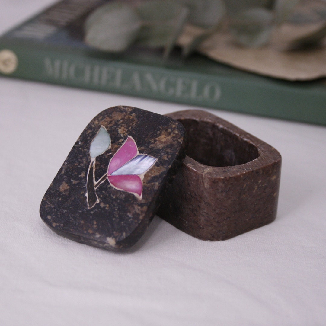 Small Stone Ring Box Vintage Hand Carved Pink Inlay Flower Lid Floral ...