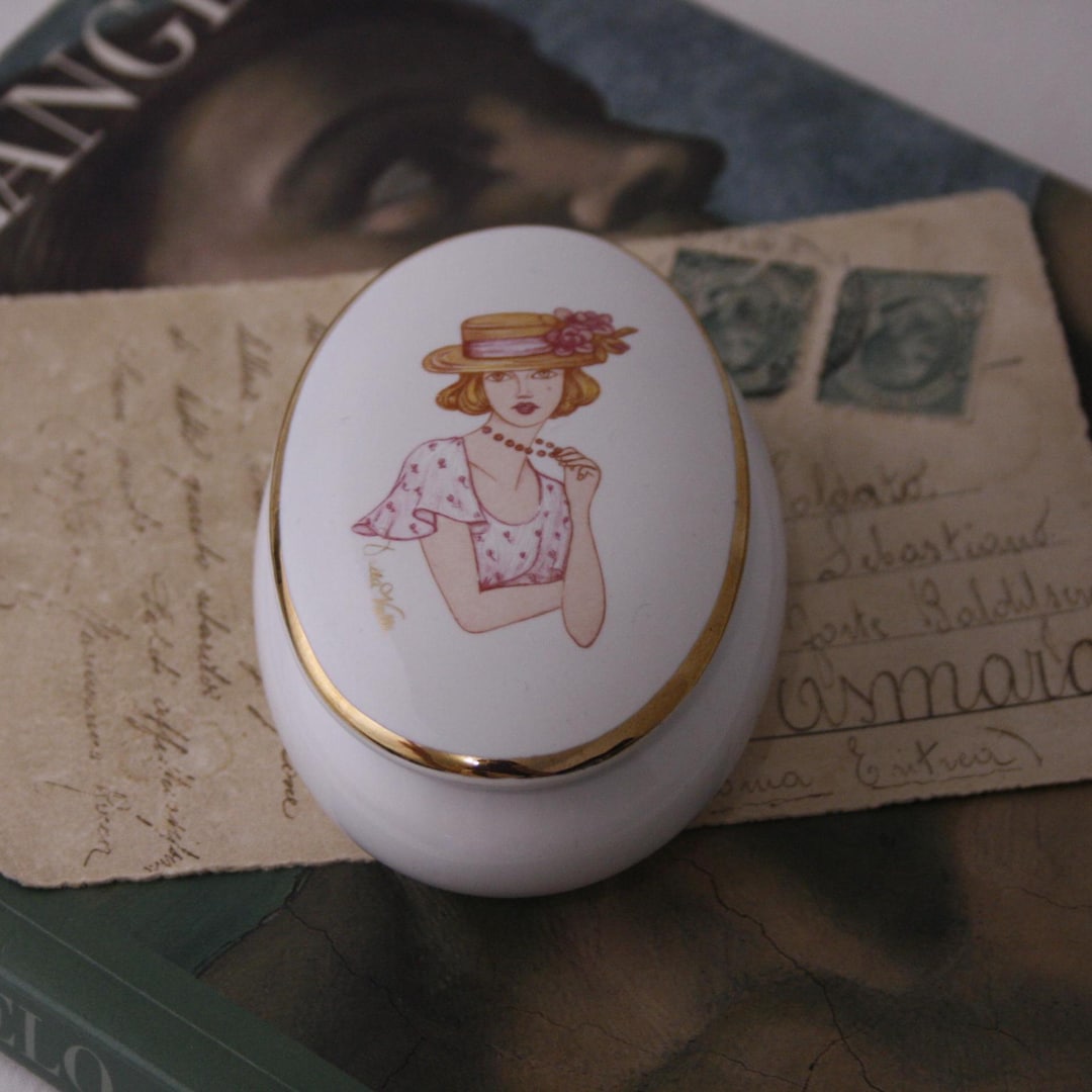 Vintage Ceramic Woman Portrait Jewelry Box Small Oval Trinket Box With ...