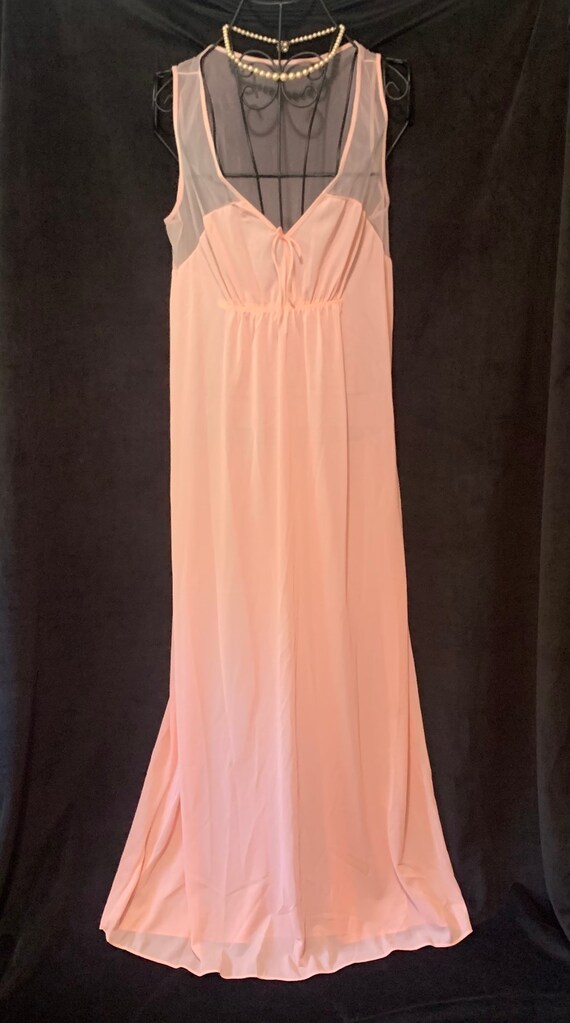 Pink nylon sheer lingerie 1970’s perfect condition - Gem