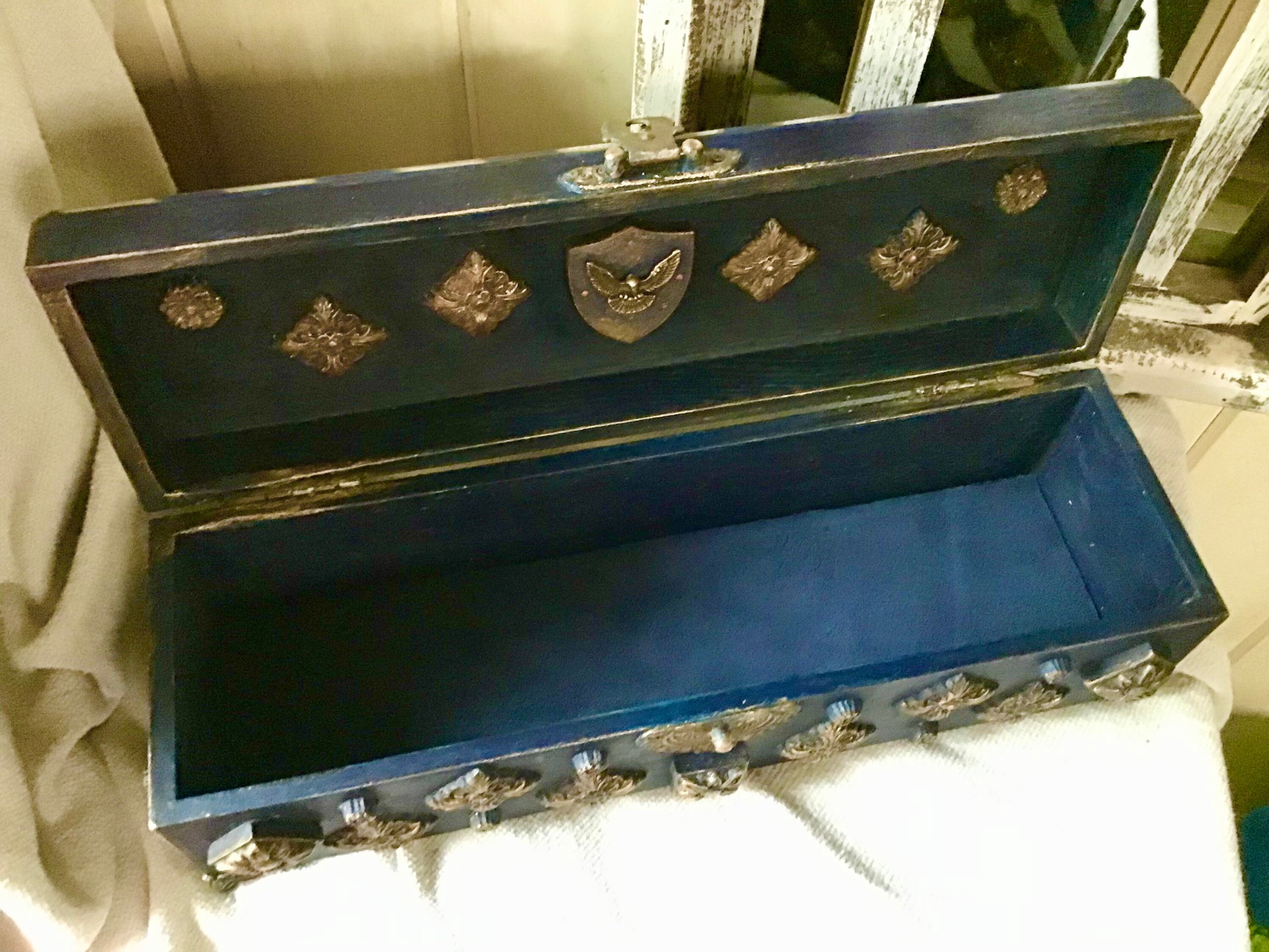 The Box of the Bronze Raven - Etsy