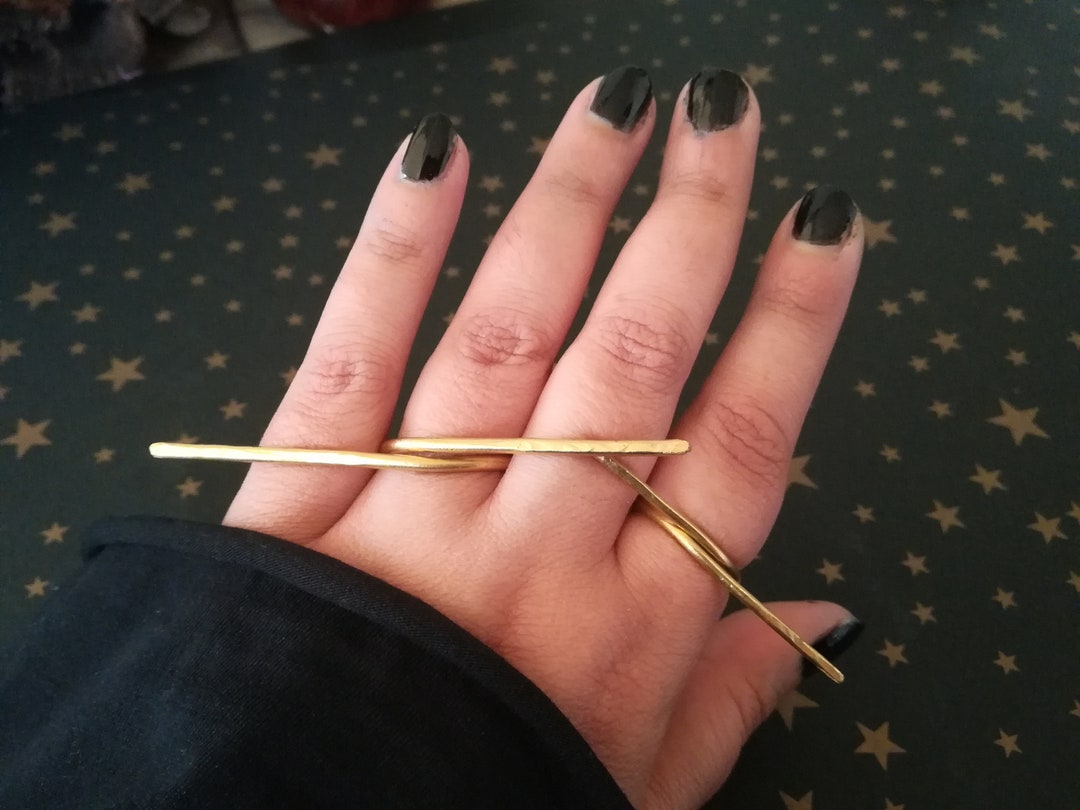 Handmade Set of 2 Brass Rings, Bar Rings, Hammered Brass Rings, Modern ...