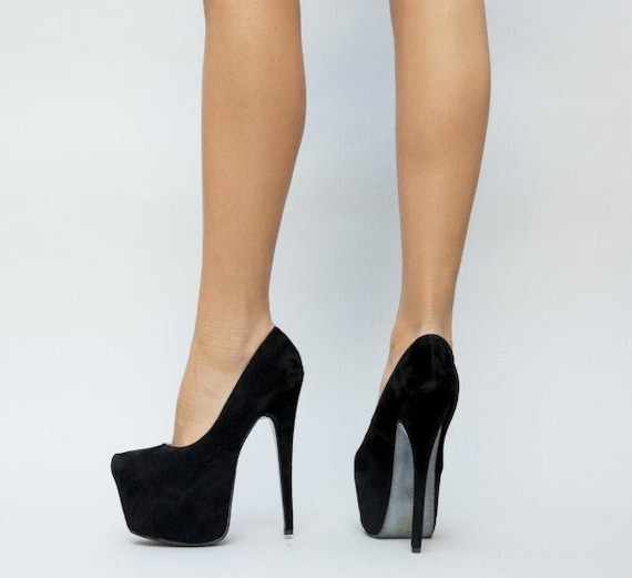 Black Platform Pumps Suede