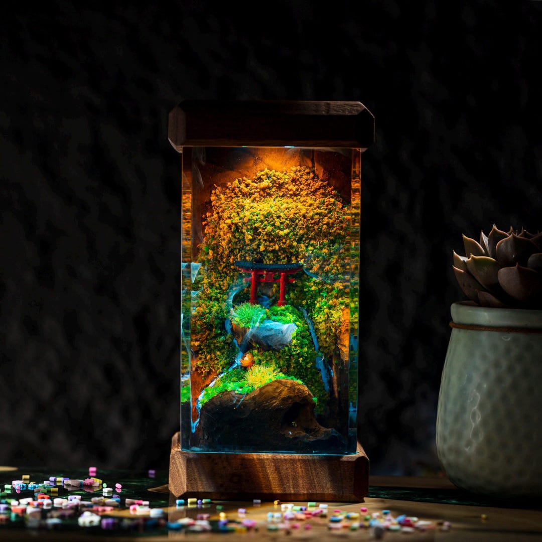 Autumn Torii Gate Resin Lamp, Japanese Landmark Art Night Light, Unique ...