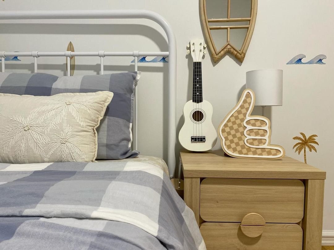 Checkered Shaka Sign Hand Wall Decor Shelfie Woodidooau Wood Shaka Hand ...