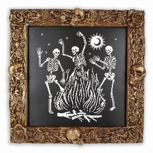 Gothic Skull and Roses Square Frame / Mirror Frame / Photo Frame ...