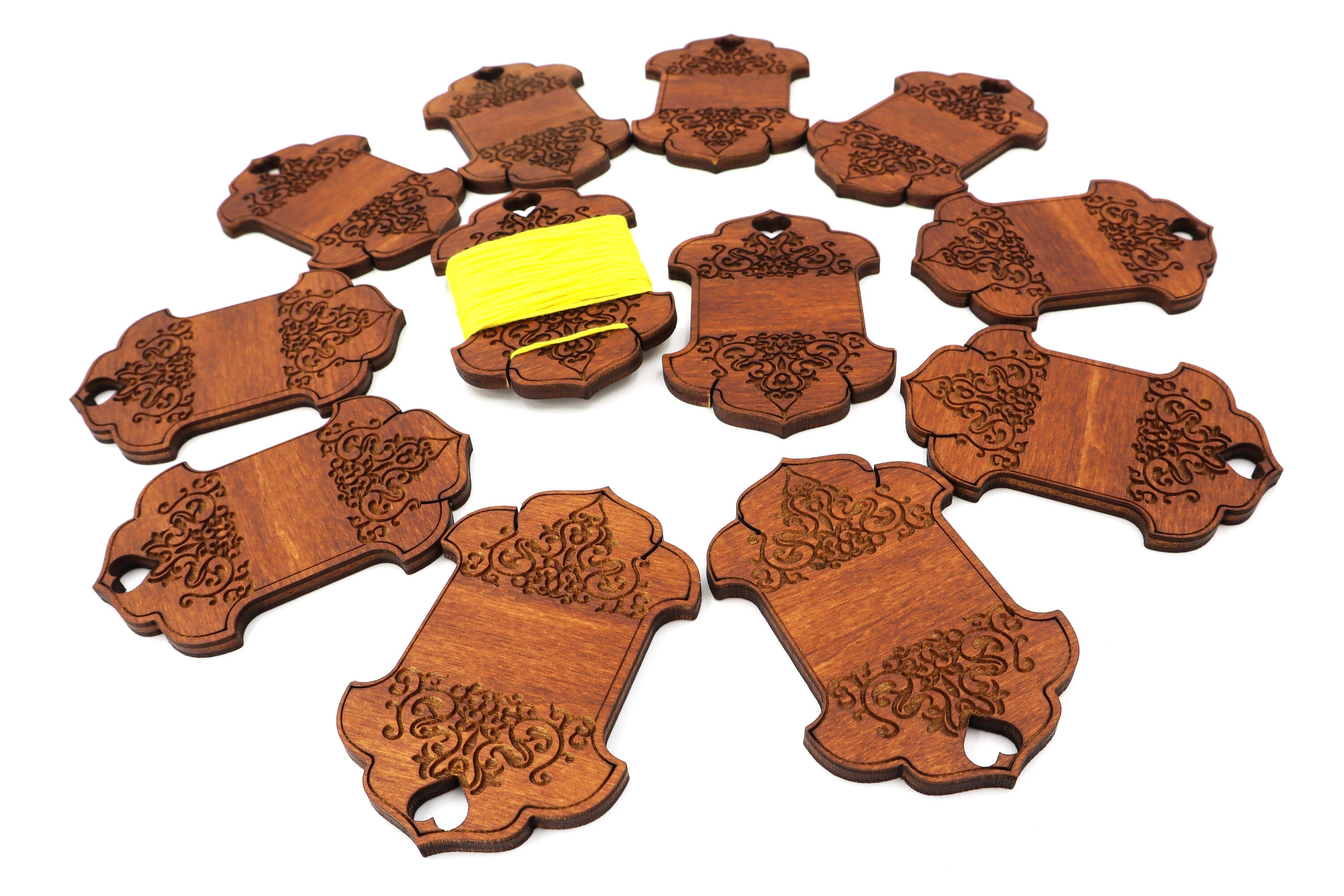 12 bobbins for thread and ribbons. Vintage wood | Etsy