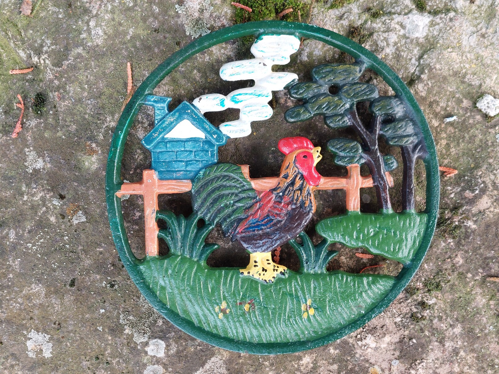 Painted Cast Iron Trivet / Rooster / Theme: Countryside and Farm / 100% ...