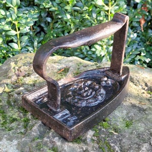 Old Iron / Brand SF, Number 4 / 19th Century / Material: Cast Iron ...