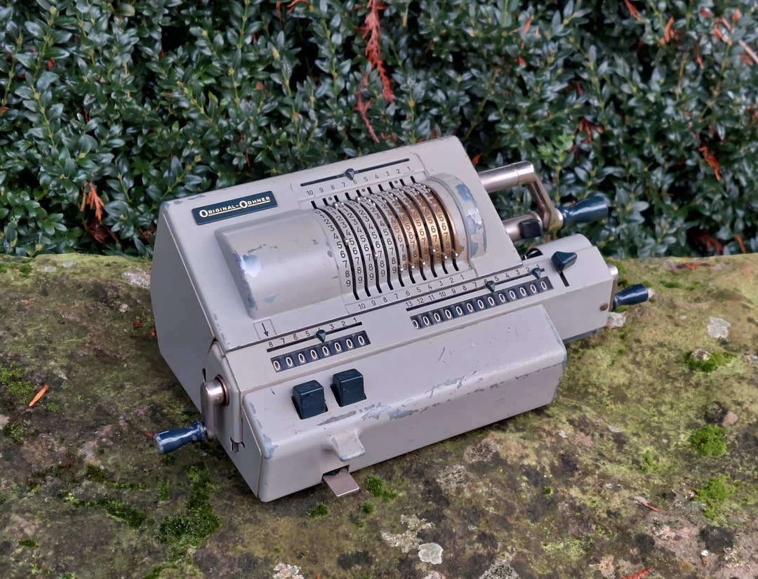 Old Calculating Machine / ORIGINAL ODHNER Brand / Made in Sweden ...