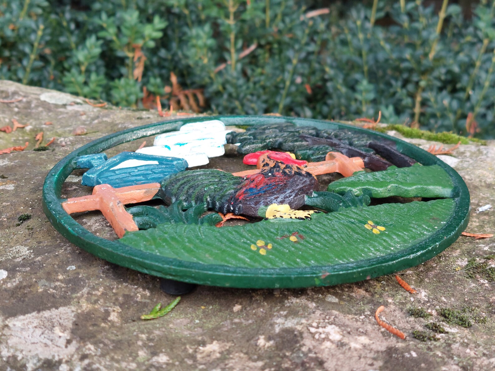 Painted Cast Iron Trivet / Rooster / Theme: Countryside and Farm / 100% ...