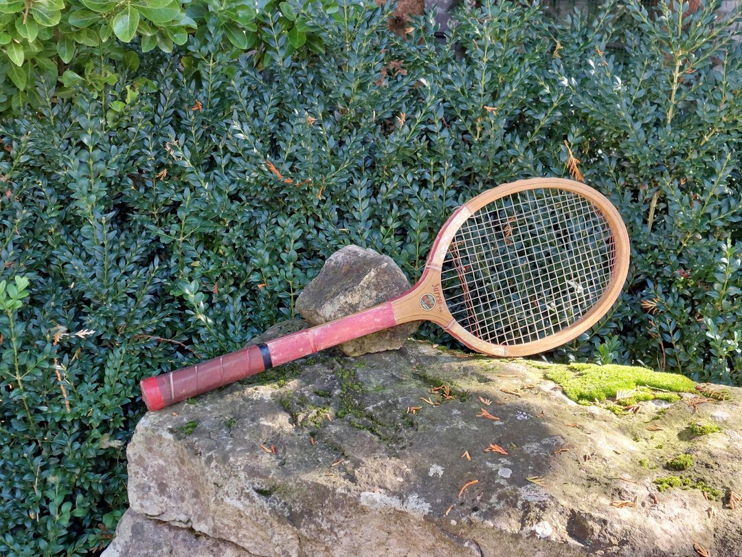 Old Tennis Racket / Made in PAKISTAN / Vintage Decoration / Collection ...