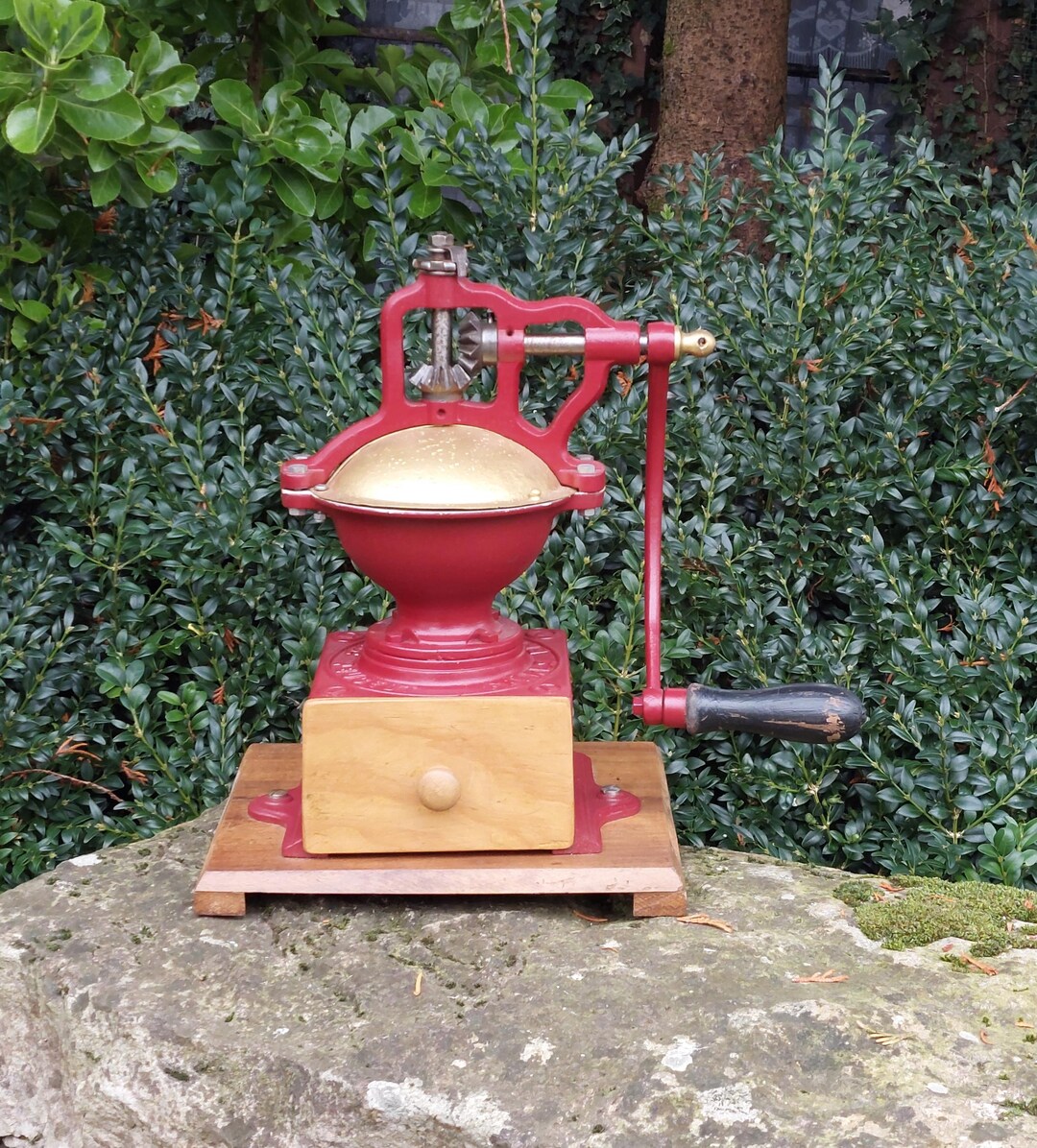 Old Countertop Coffee Grinder / PEUGEOT FRERES Brand / Model A1 ...