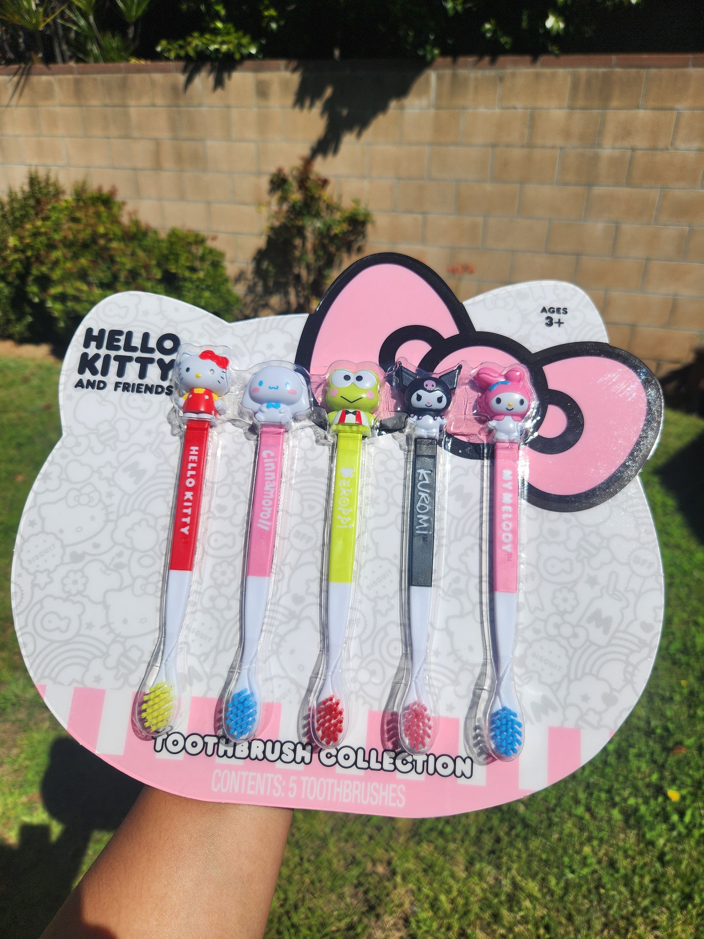 Senrio Characters Toothbrush Hello Kitty Melody Kuromi Cinnamoroll ...