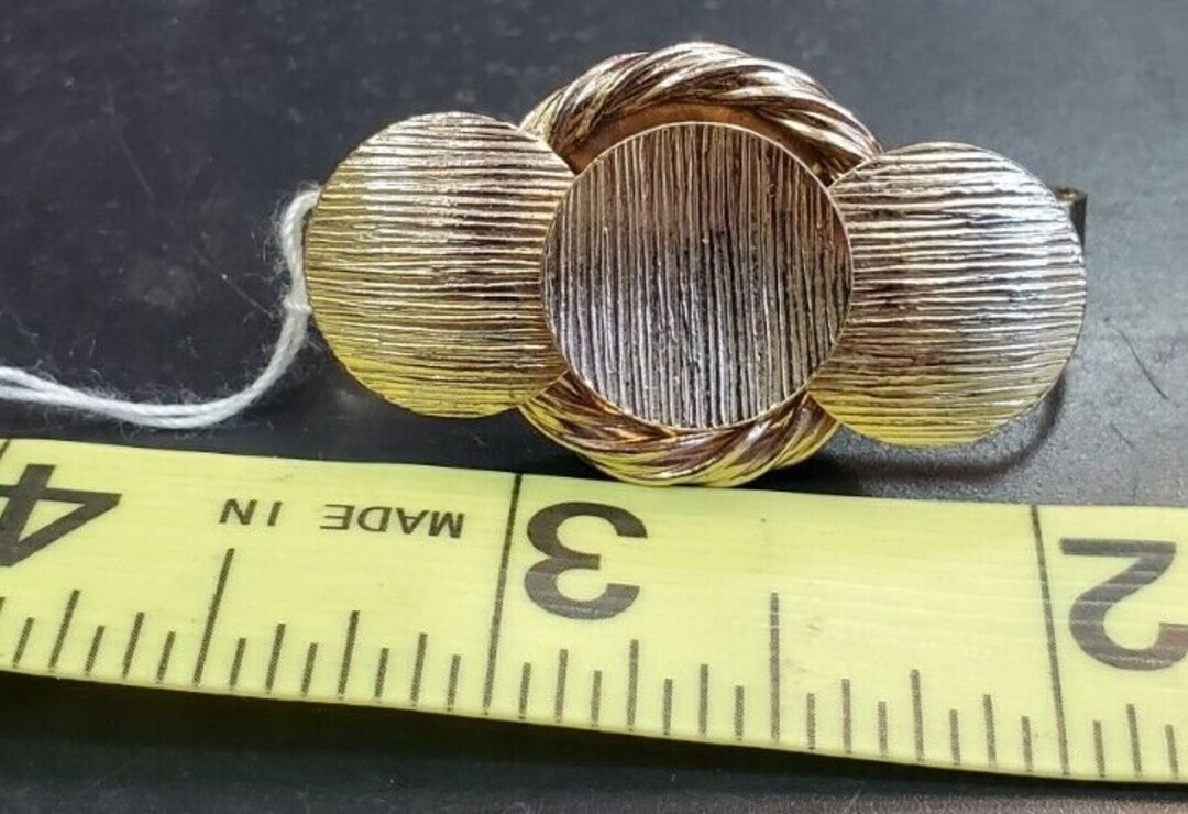 Vintage Hinged Scarf Clip Gold-toned Circle Design Hs1 - Etsy