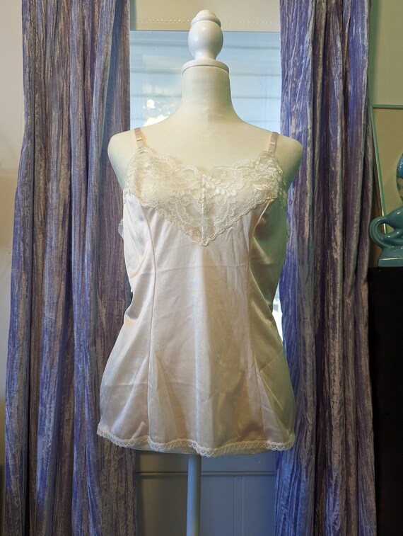 vintage slip modern day - Gem
