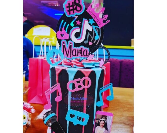 Tiktok Cake Topper With Charms, Music Cake Topper, CD Cake Topper, Pink ...