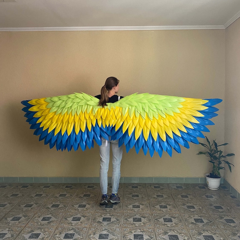 Green Macaw Wings Costume Movable Bird Wings Wings for Dance, Colorful ...