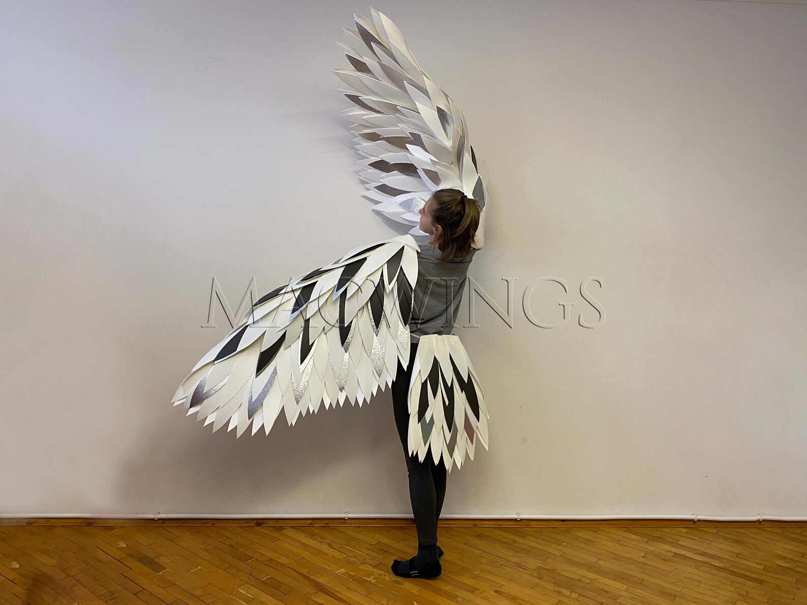 Snow Owl Wings and Tail, Bird Wings, Arms as Wings, Bird Tail, Bird ...