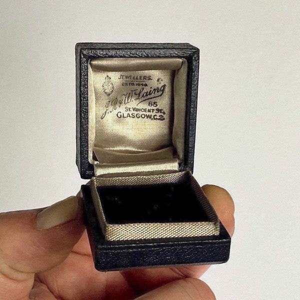Antique Ring Box - Etsy