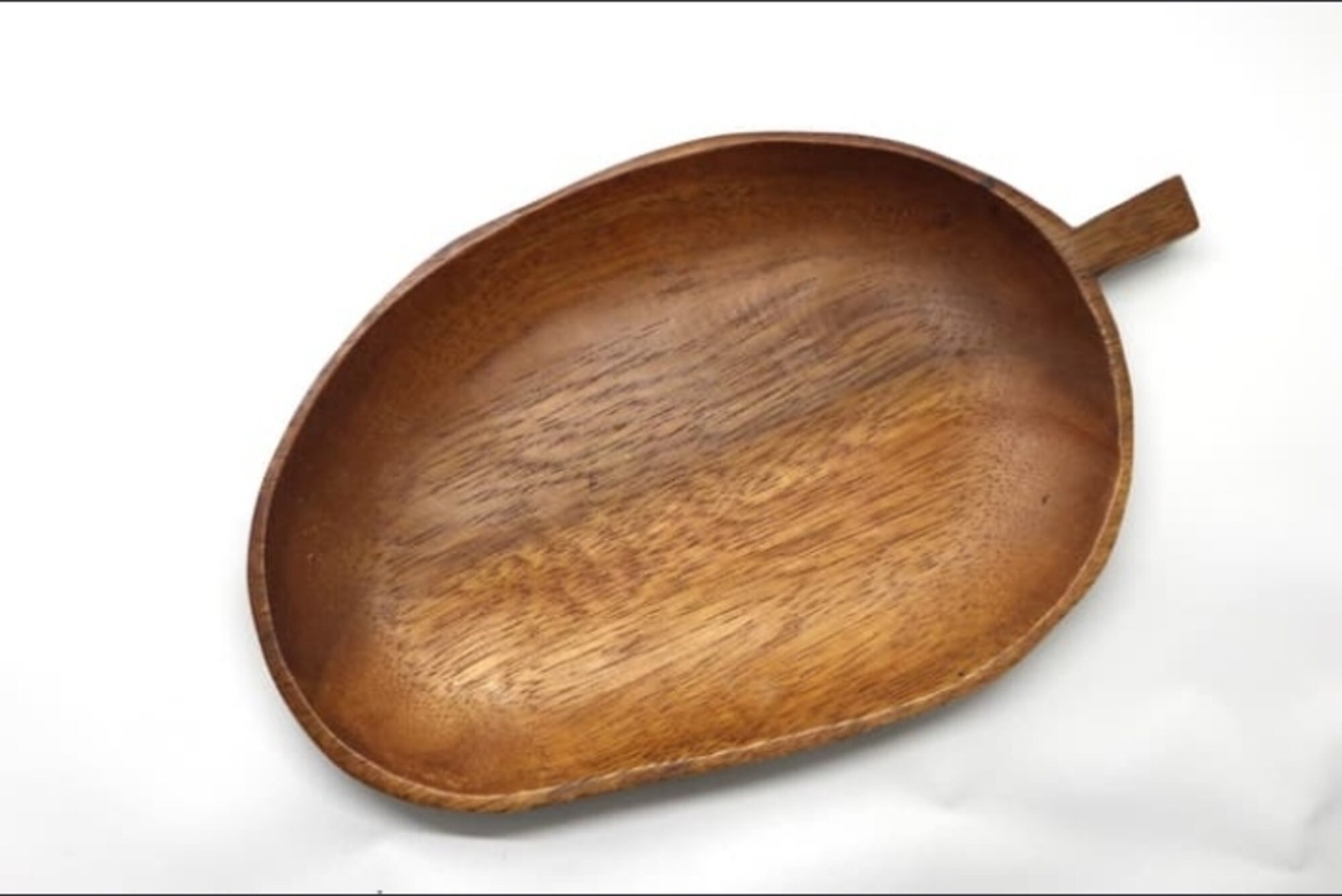 Wooden Plate Mango-shaped fruit suitable for serving dishes | Etsy