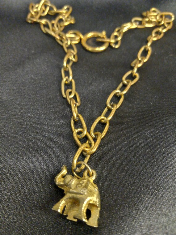 Vintage brass color charm - Gem