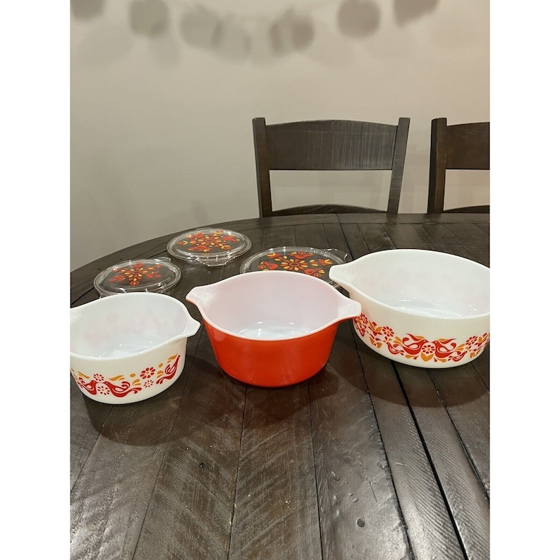 Vintage Pyrex Friendship Pattern Casserole Dishes With Glass Lids - Etsy