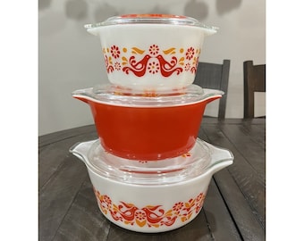 Vintage Pyrex Friendship Casserole Dishes With Lids, Patterned Lids - Etsy