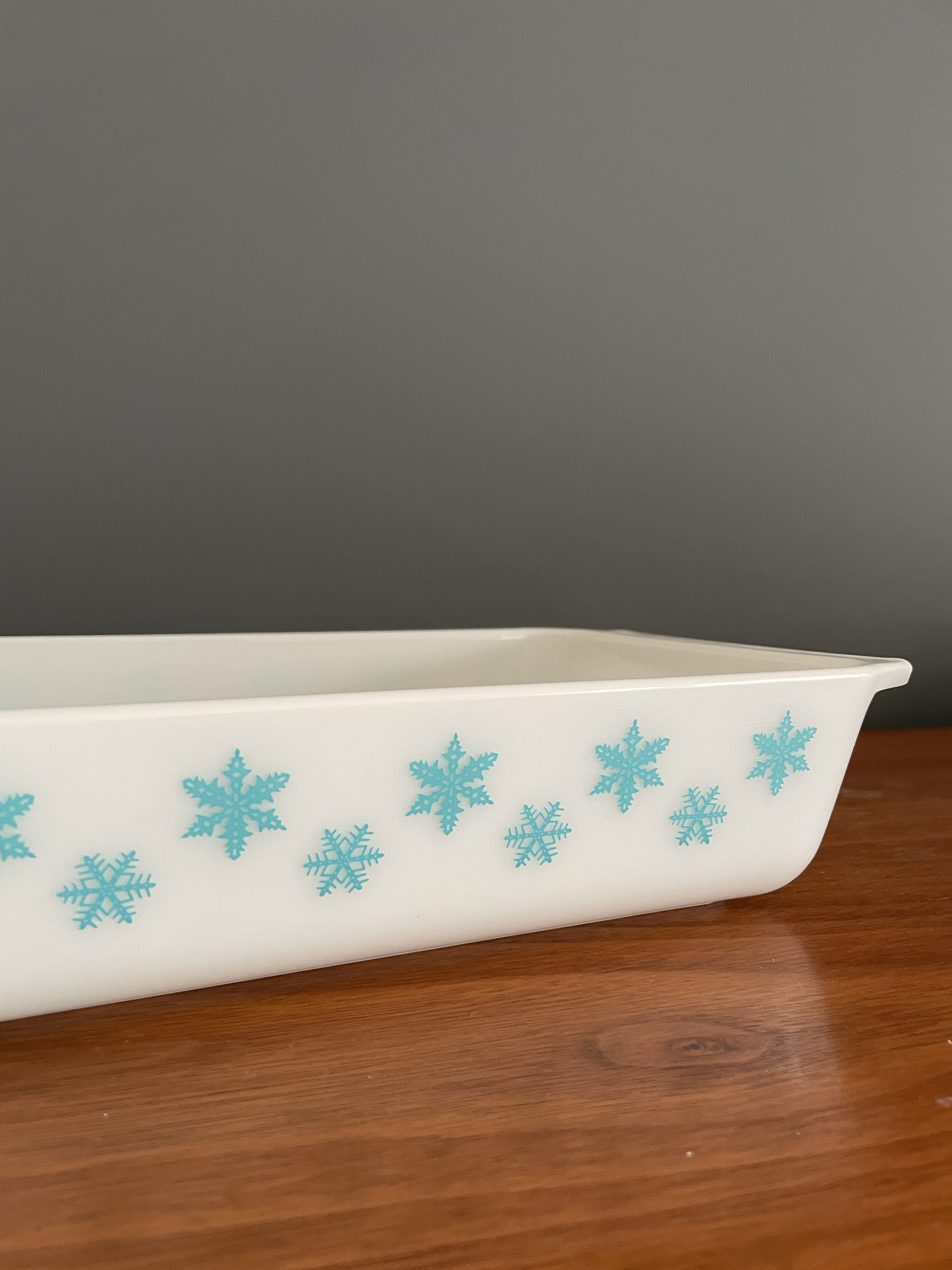 Vintage Pyrex Snowflake Turquoise 2 Qt. Casserole 575 B - Etsy