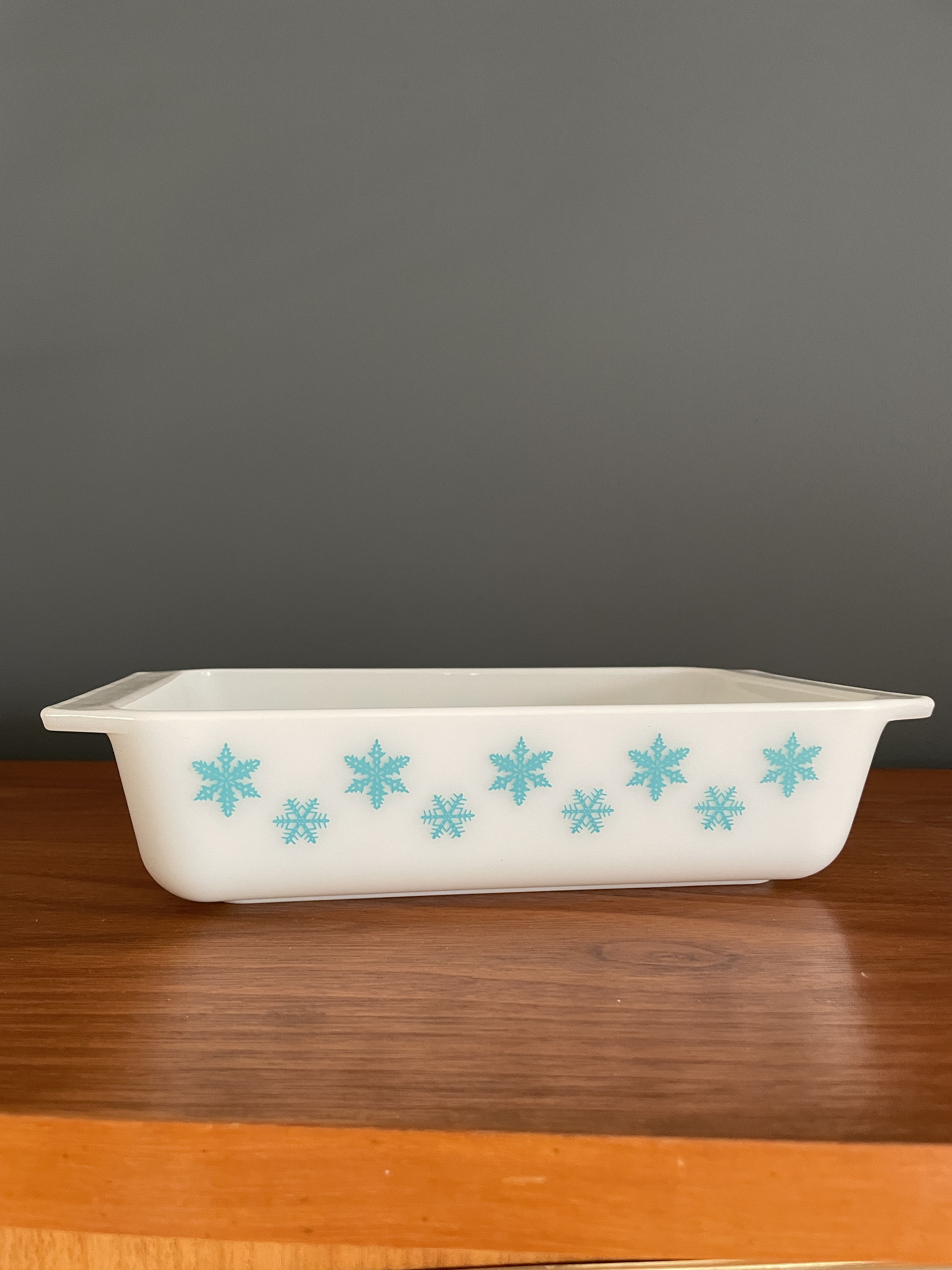 Vintage Pyrex Snowflake Turquoise 2 Qt. Casserole 575 B - Etsy