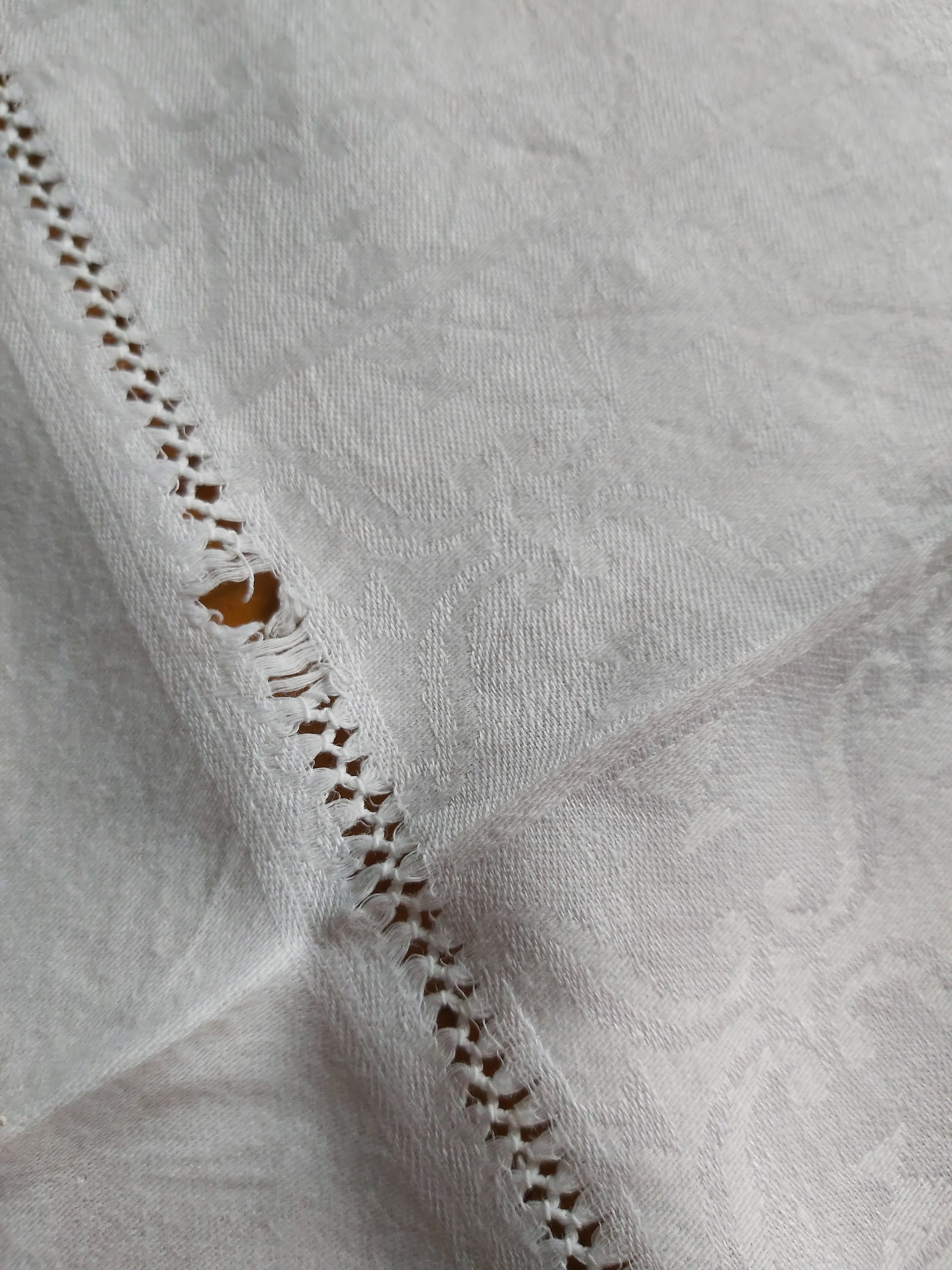 An Antique French Fine Linen Damask Tablecloth With Drawn Threadwork ...