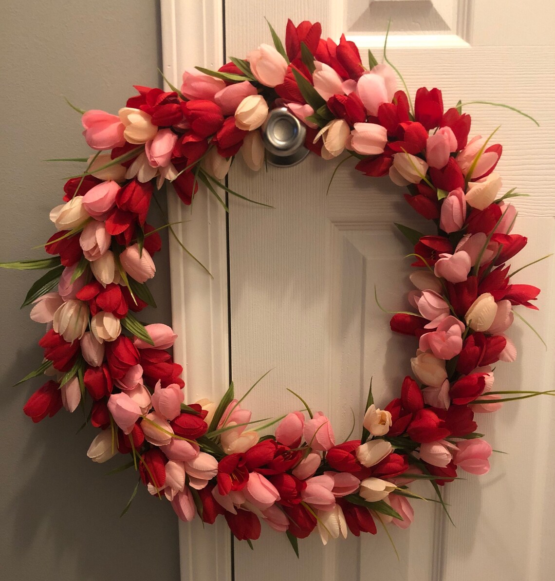 Tulip Wreath - Etsy