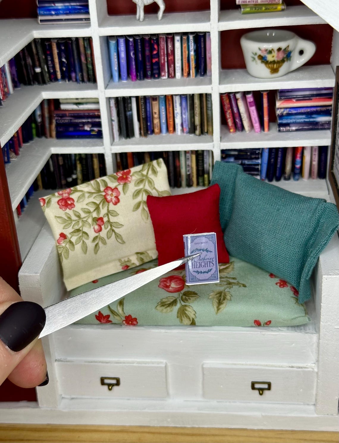 Miniature House Shaped Book Nook, Red and Teal Color Themed, Miniature ...