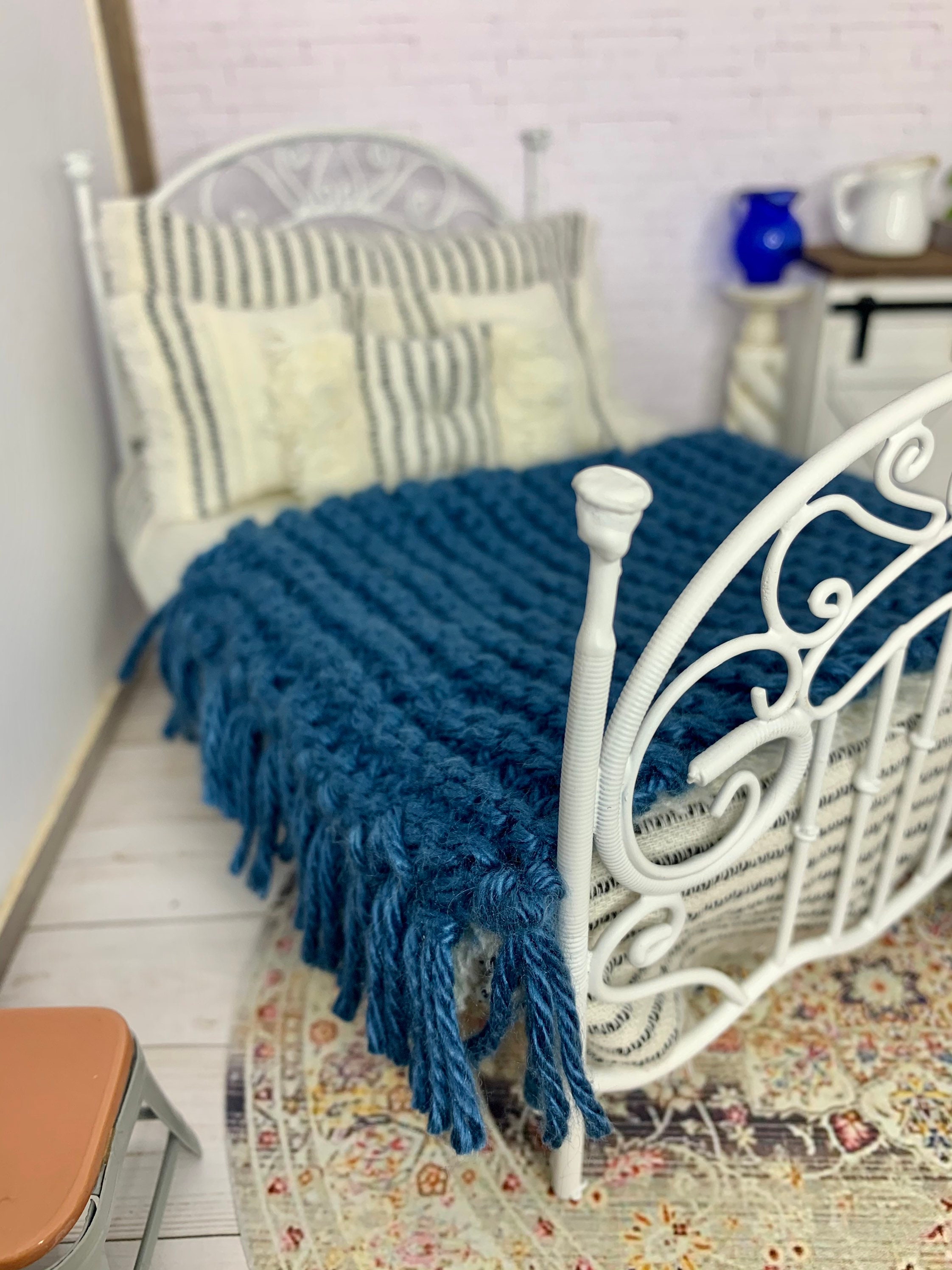 Miniature Dollhouse Knitted Blankets With Fringe Scale 1:12 | Etsy