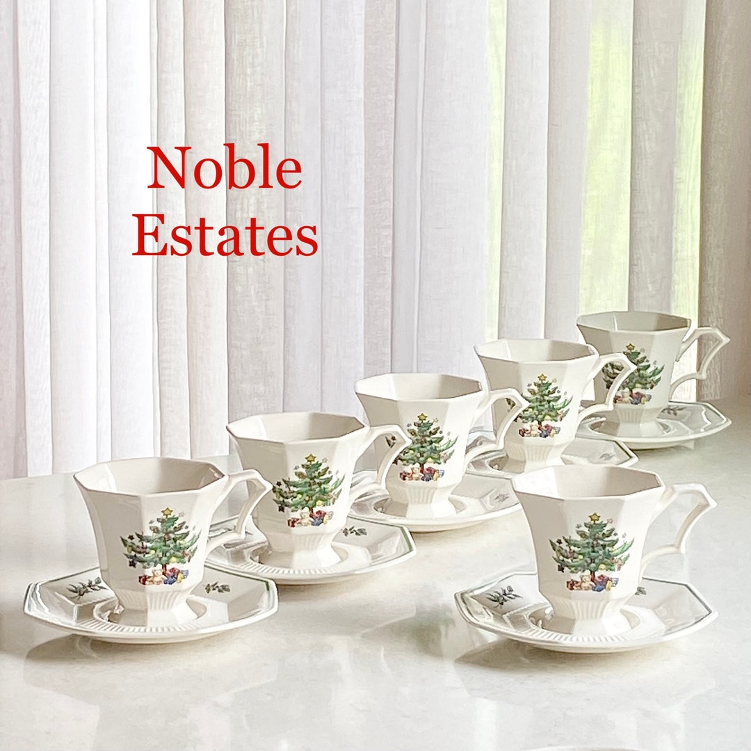 Vintage Nikko Classic Collection Christmas Cups and Saucers - 6 Sets ...