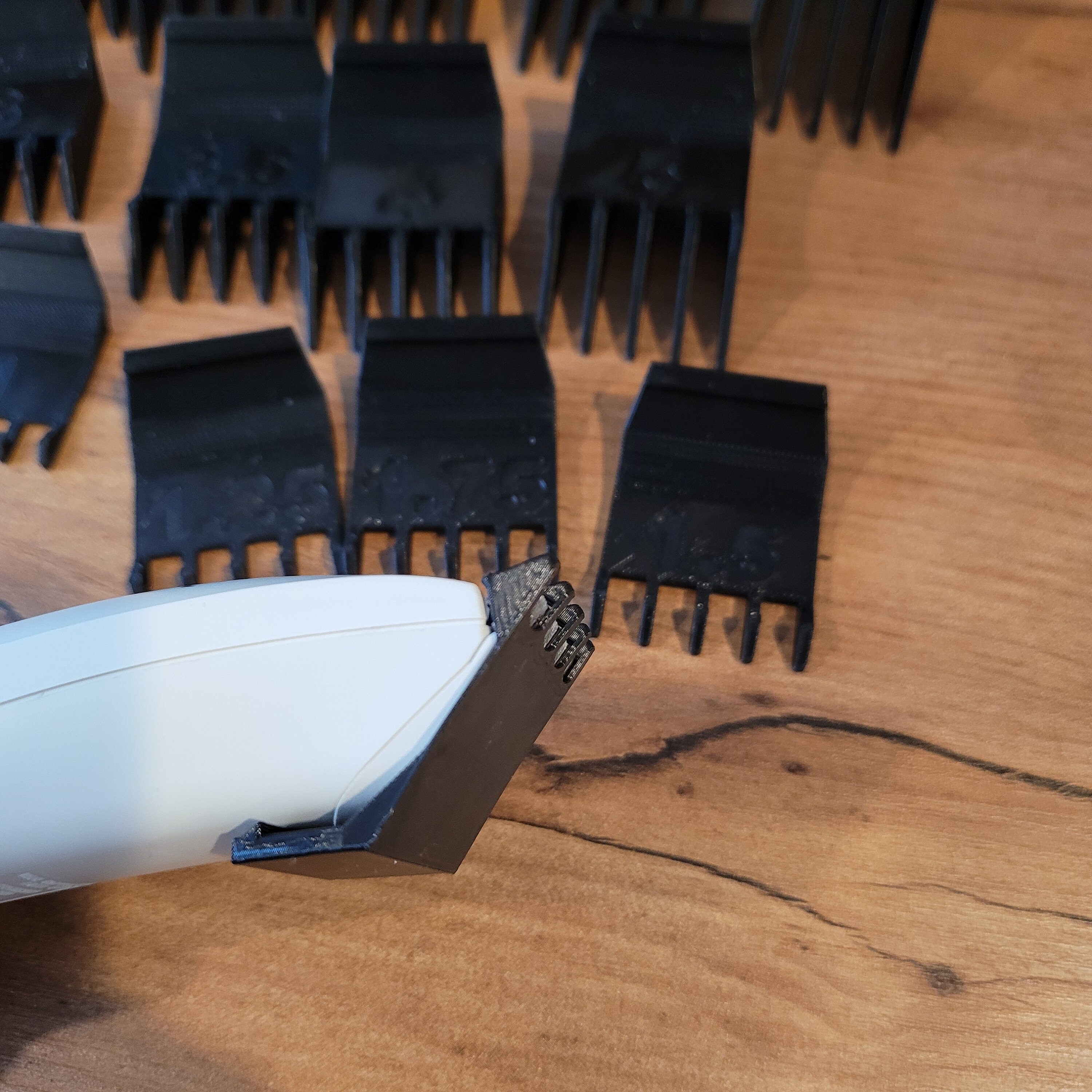 Wahl Peanut Cordless (model 8663) Hair Attachments Guards Guides. USA ...