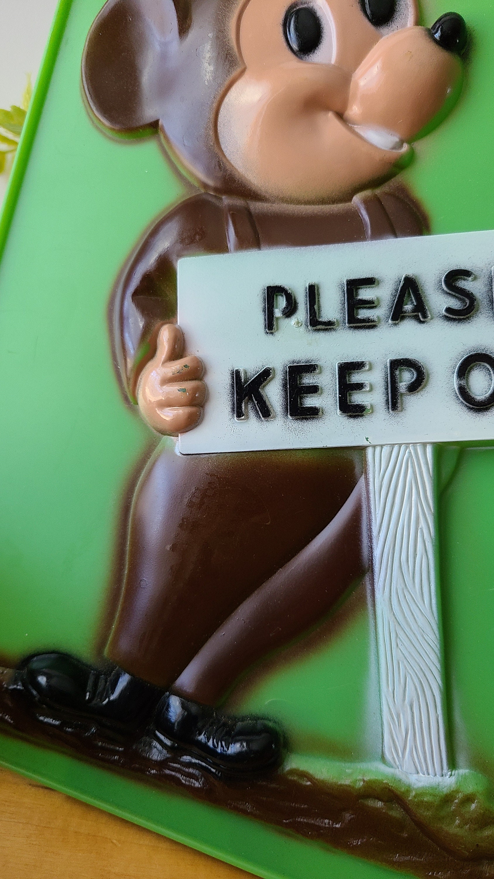 Vintage Sign Plastic Please Keep off Yard Sign Cute Anthropomorphic ...