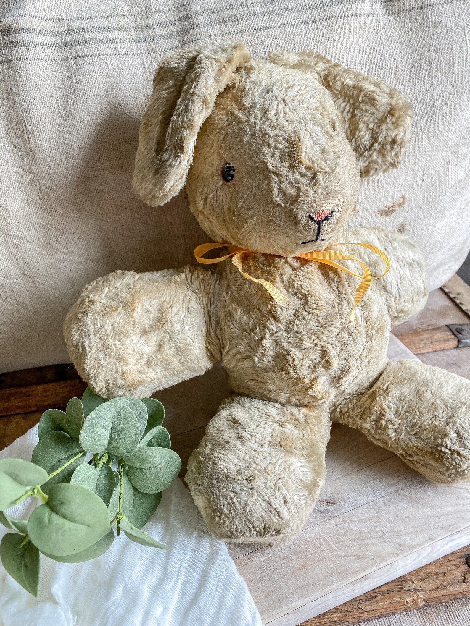 Vintage Stuffed Animal Bunny / Vintage Decor / Bunny Decor / | Etsy