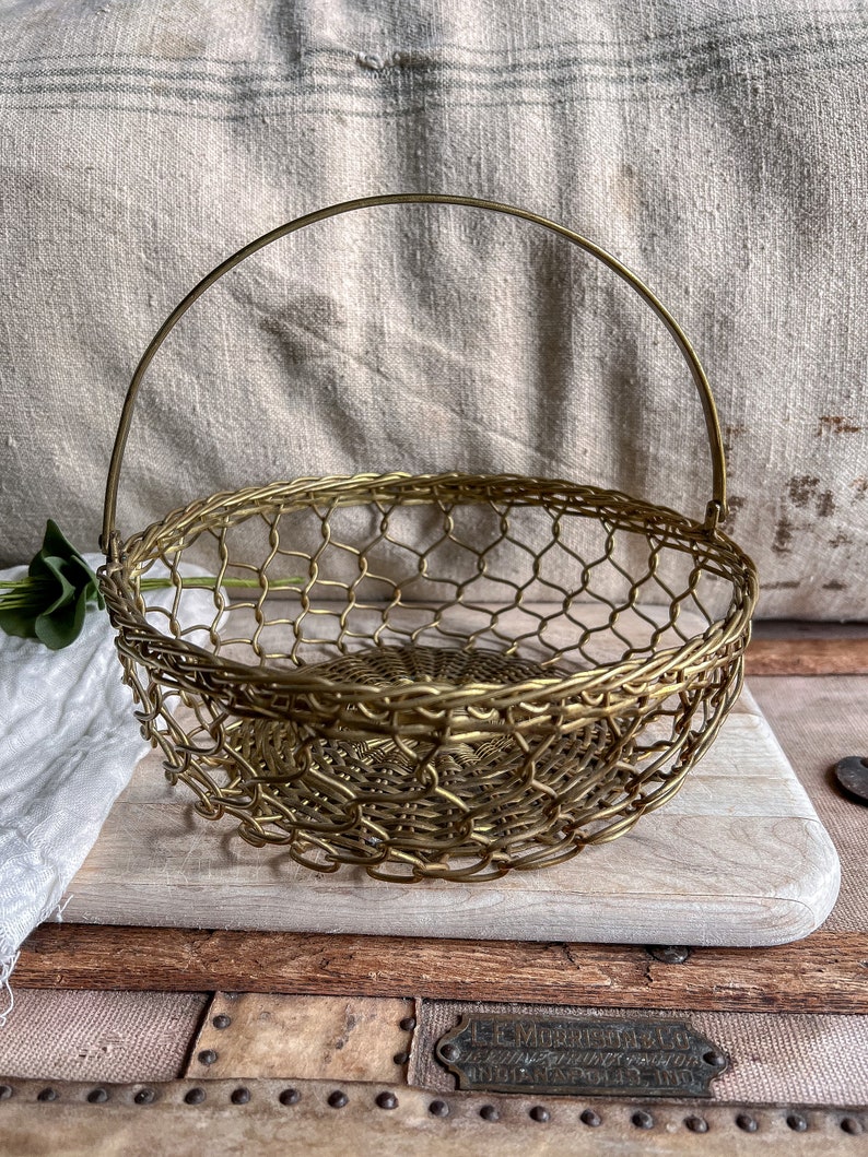 Vintage Brass Wire Basket / Vintage Decor / Brass Decor / - Etsy