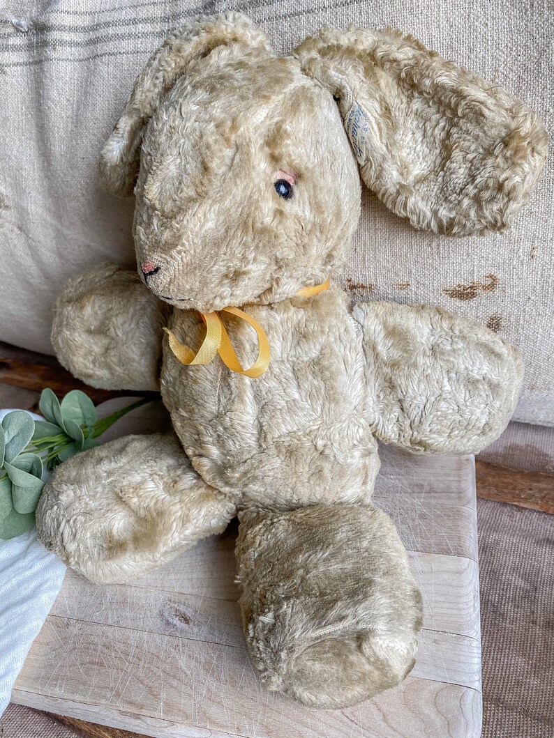 Vintage Stuffed Animal Bunny / Vintage Decor / Bunny Decor / - Etsy