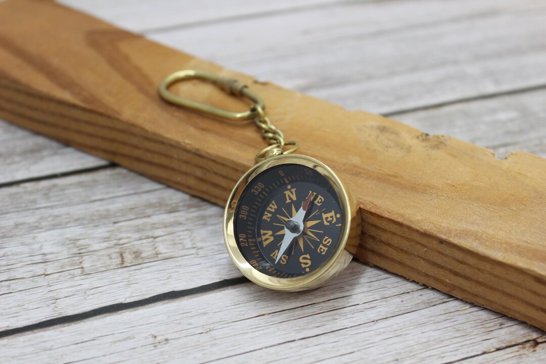 Brass Compass Keychain: Vintage Style Keyring - Etsy