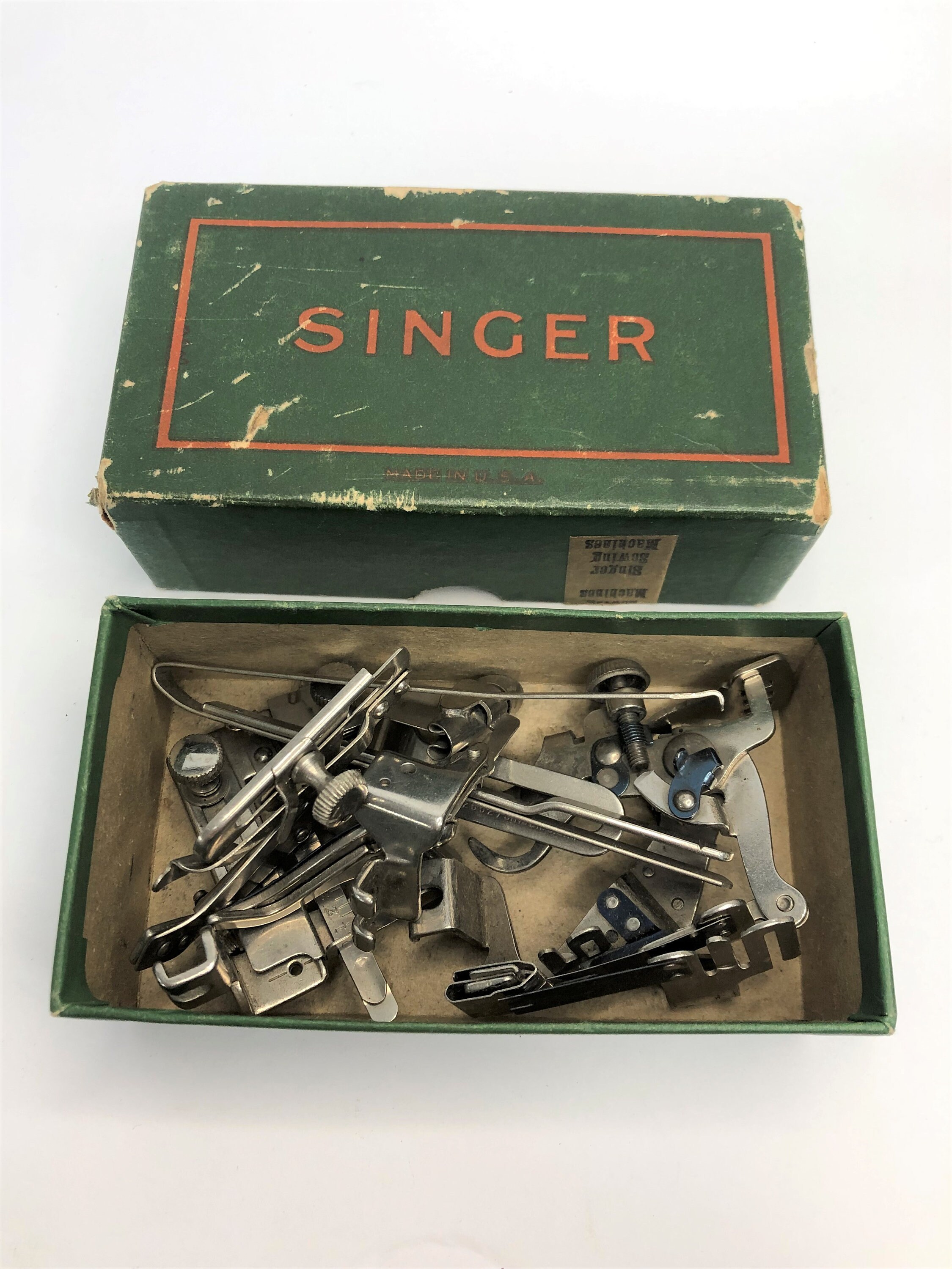 1935 Singer Sewing Machine for sale | Only 3 left at -60%