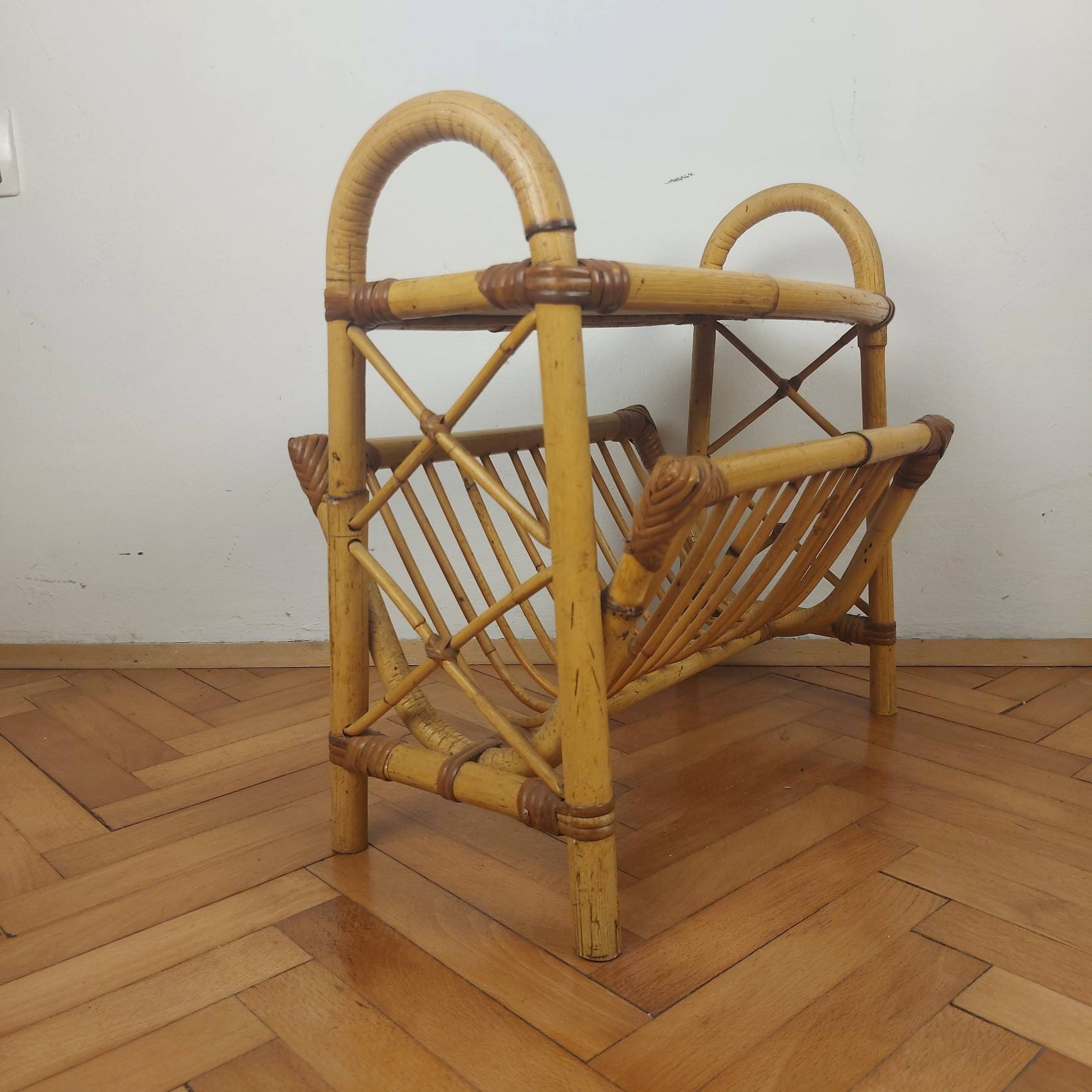 Vintage 80s Bamboo Rattan Magazine Rack Table Retro Mid - Etsy