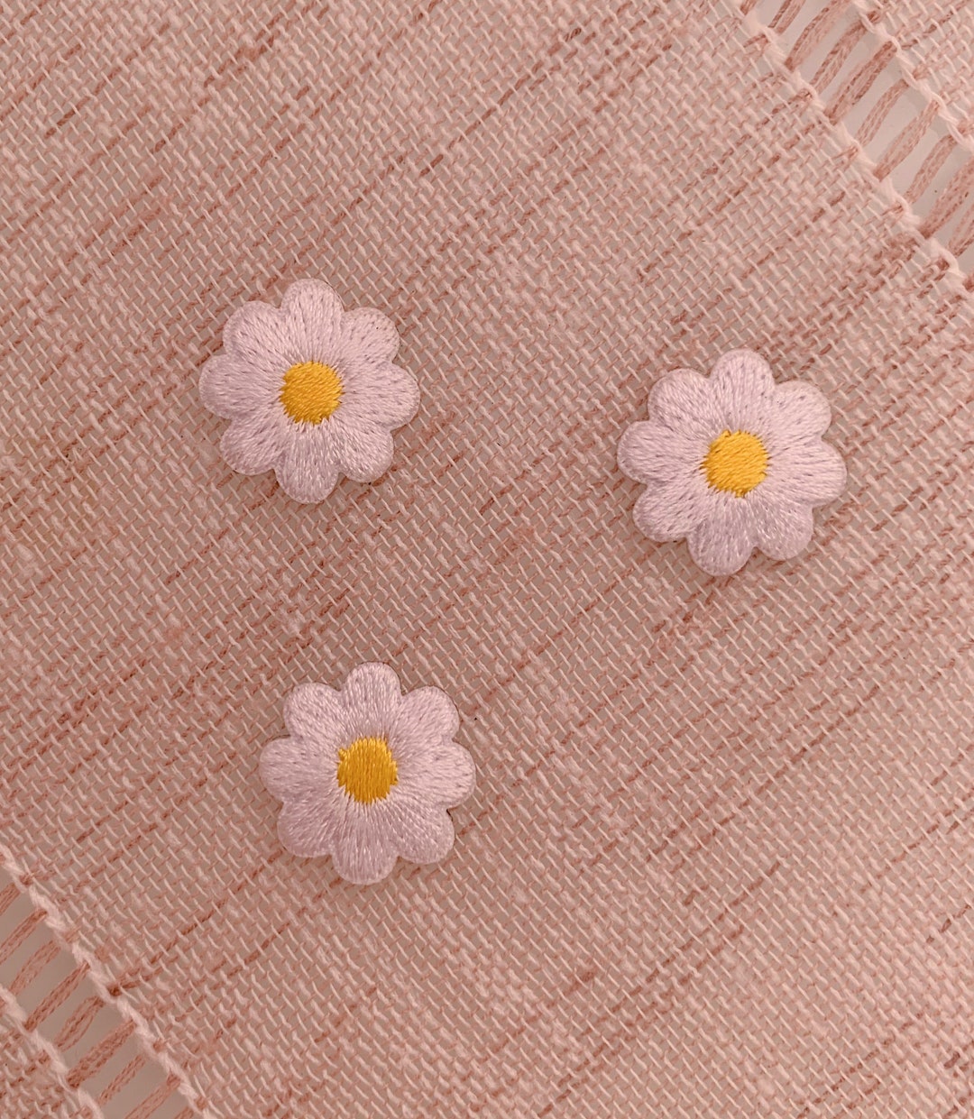 Daisy Iron on Patches, Tiny Flower Appliqués (3 Pcs) - Etsy