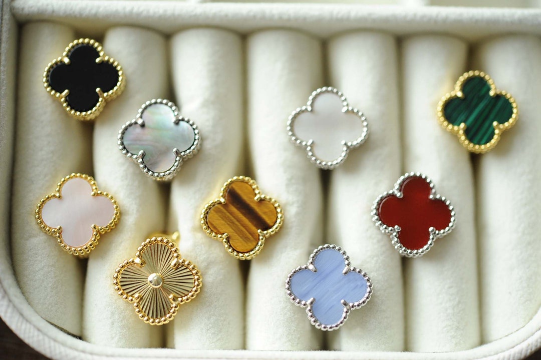 One Four Leaf Clover Earrings White MOP Gold Plated Silver - Etsy Sweden