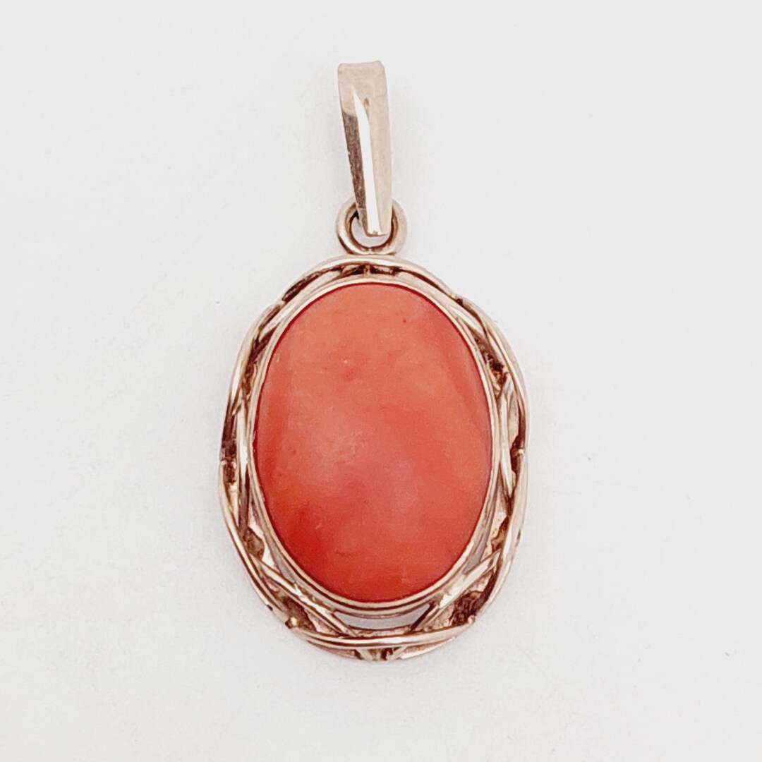 Large Antique 333 Gold Pendant With Coral Nostalgic Jewelry - Etsy