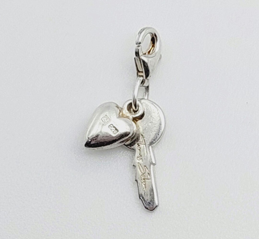 Beautiful Thomas Sabo 925 Sterling Silver Charm With Key and Heart ...