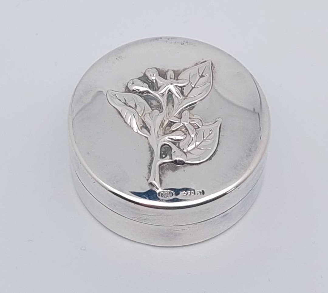 Nostalgic 800 Silver Pill Box Flower Decor Pill Box Box for Pills - Etsy