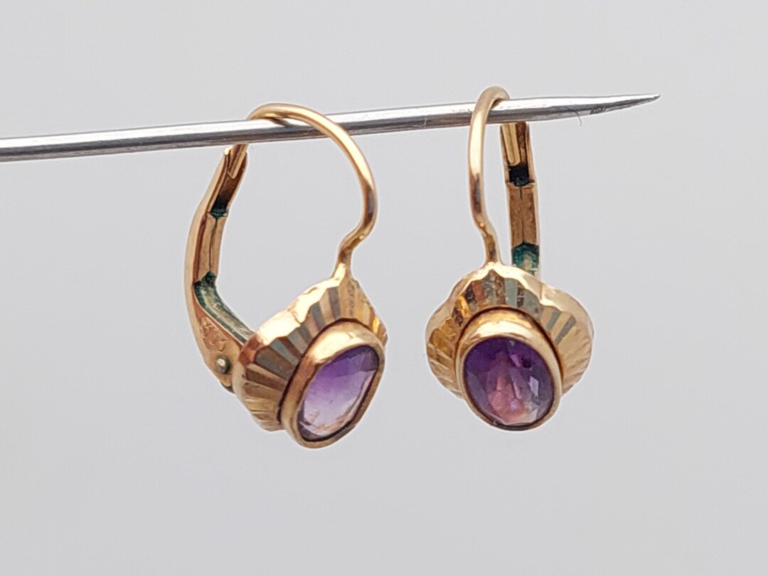 Nostalgic 8 Kt 333 Gold Earrings With Red Stones - Etsy