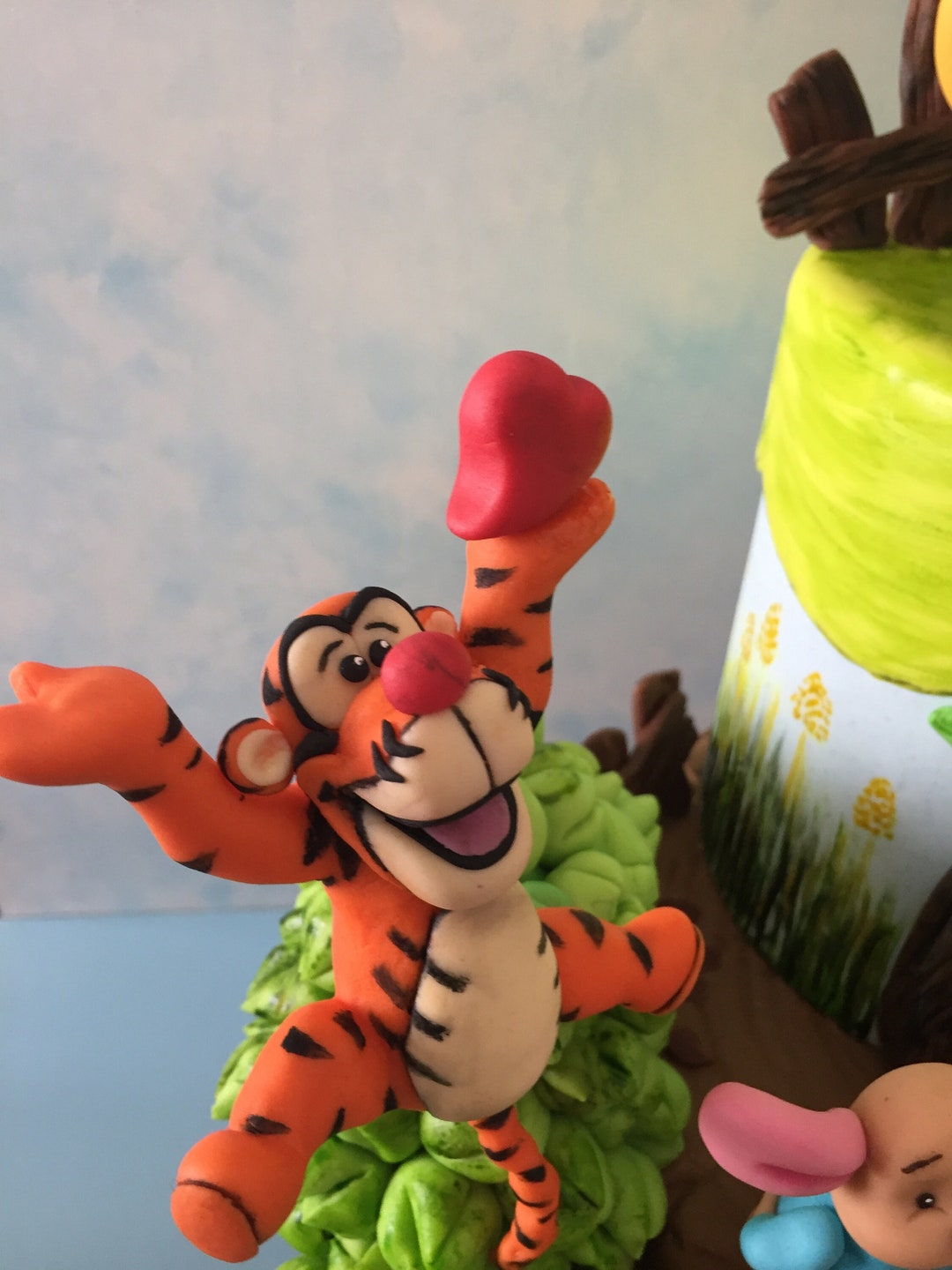 Fondant TIGGER Winnie the Pooh Topper/ Cake/ Disney Character - Etsy UK